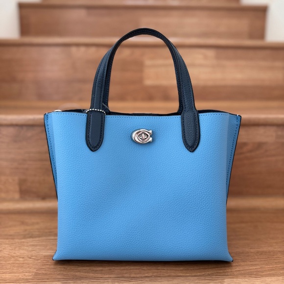 Coach | Bags | Coach Willow Tote Bag 24 In Colorblock C856pool Multi ...
